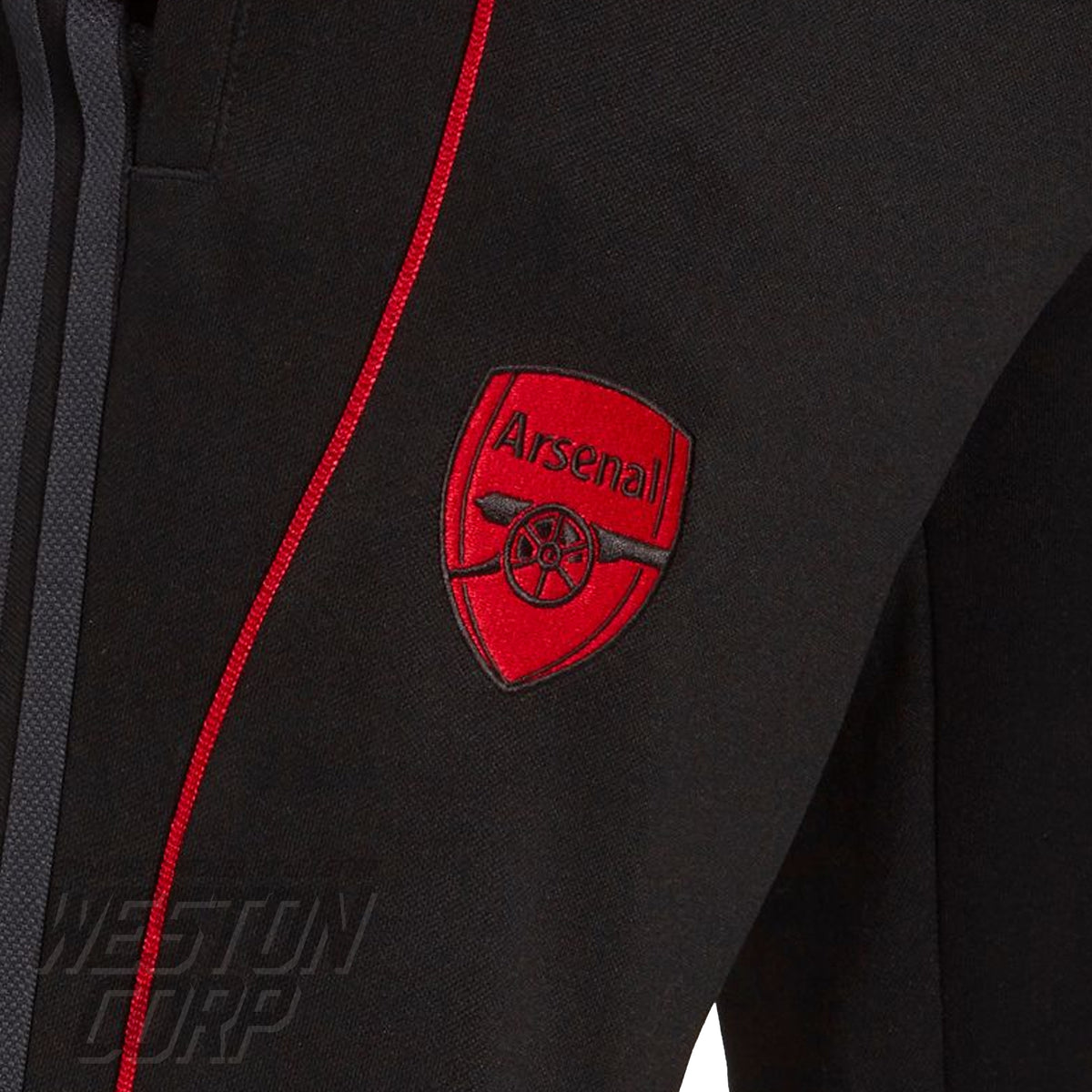 Arsenal X 424 Training Shorts – Weston Corporation